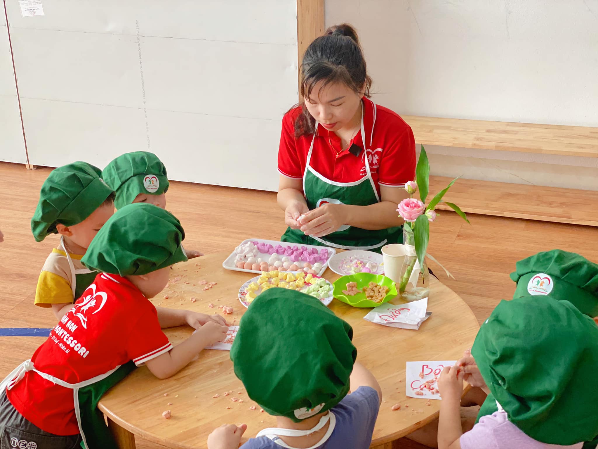 Tết Hàn Thực tại Mầm non Happy Montessori - Mầm Non Happy Montessori